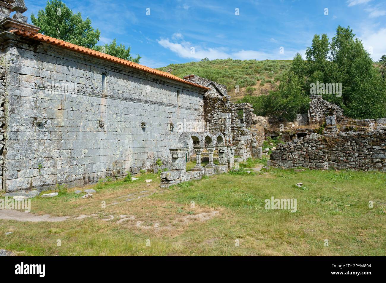 Cloister arcade ruins, Pitoes Monastery, Pitoes das Junias, Peneda ...