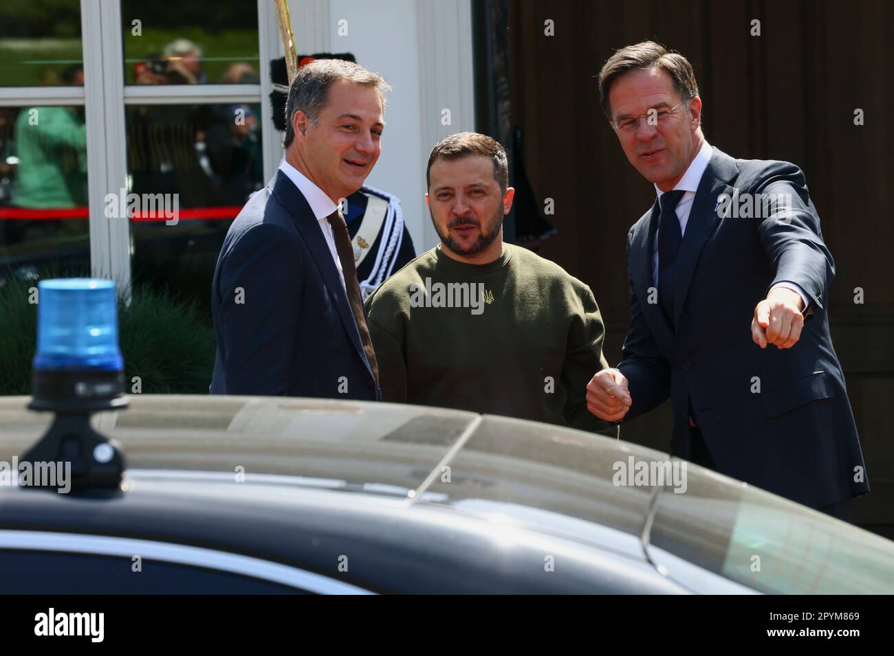 Ukraine's President Volodymyr Zelenskyy, centre, meets Dutch Prime ...