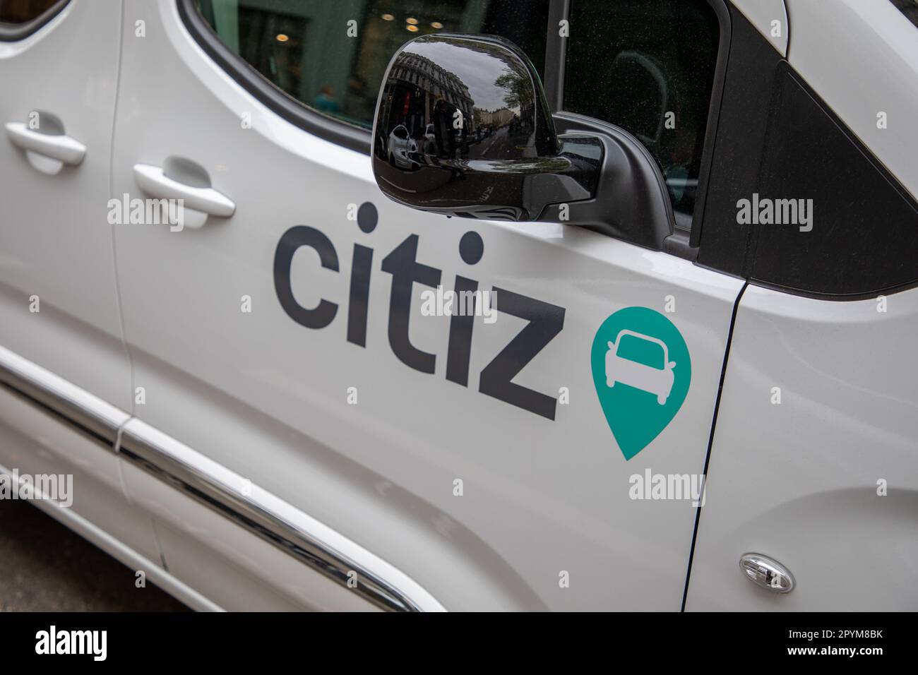 Bordeaux , Aquitaine France - 05 02 2023 : Citiz text brand and logo ...