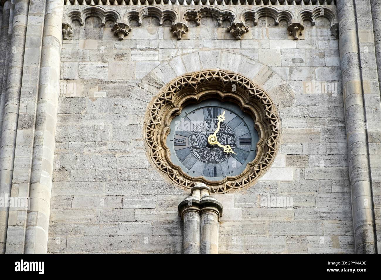 Clock at St Stephans Cathedral in Vienna Stock Photo - Alamy