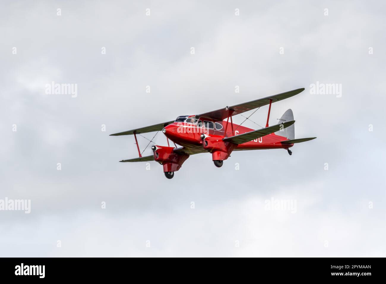 De Havilland DH90 Dragonfly at Shoreham airshow Stock Photo - Alamy