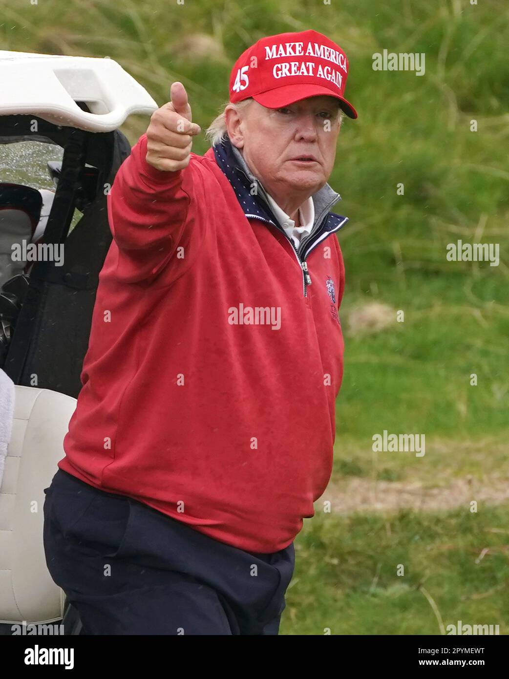 Former US president Donald Trump playing golf at Trump International ...