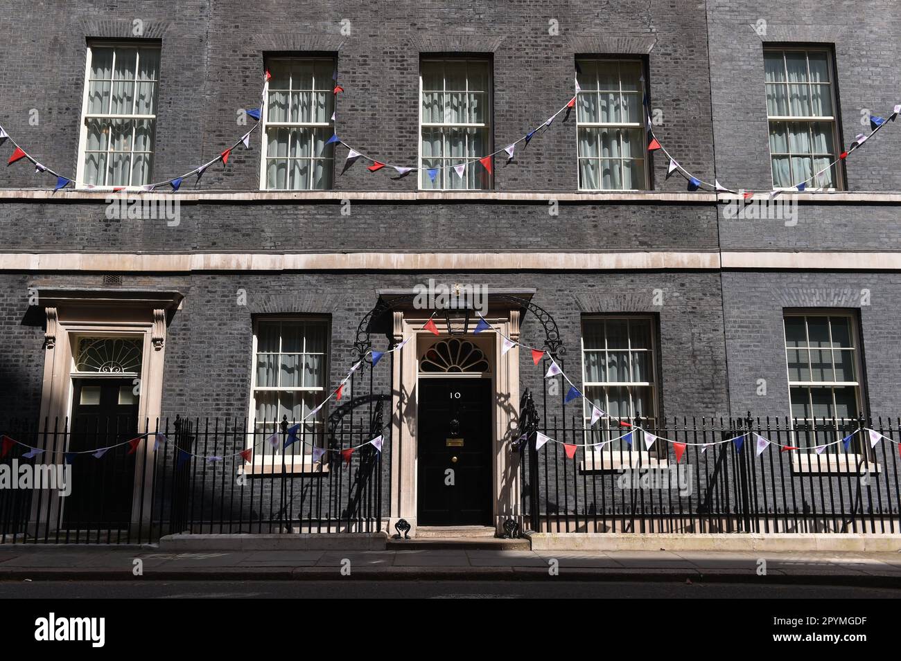 10 queen street place london hi-res stock photography and images - Alamy