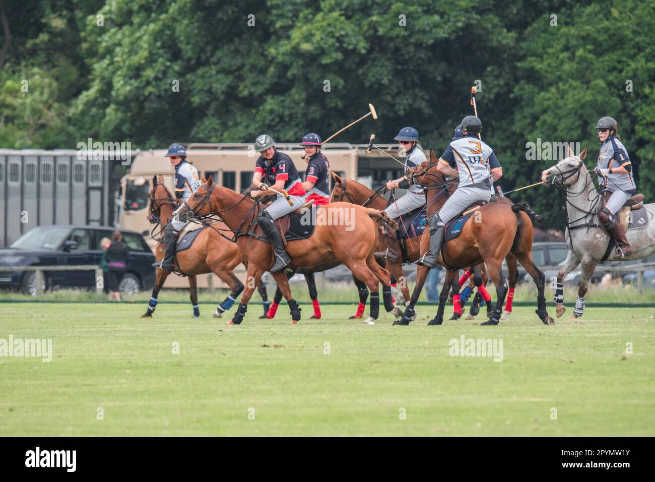 Competitive attire hi-res stock photography and images - Alamy