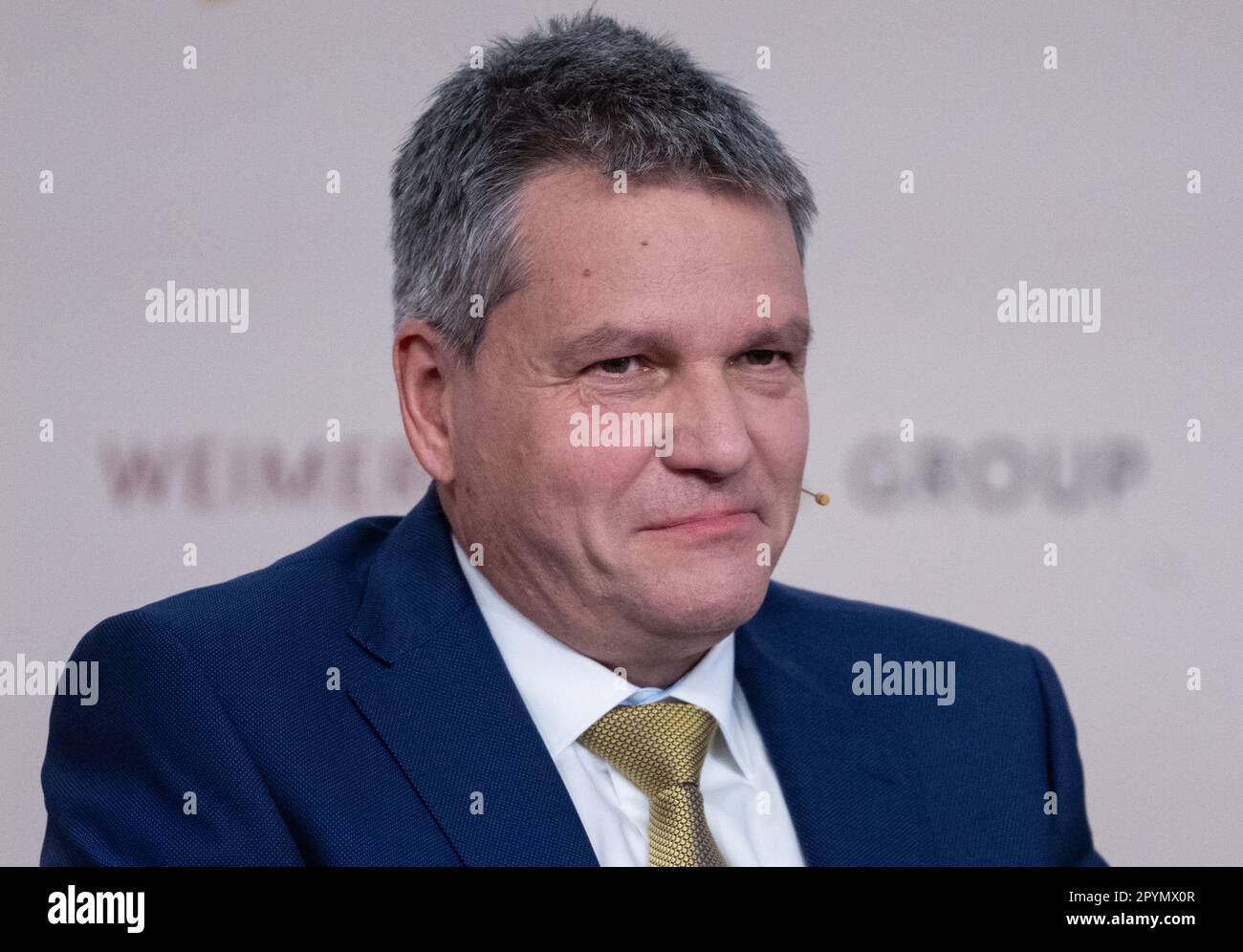 Science regulator hi-res stock photography and images - Alamy