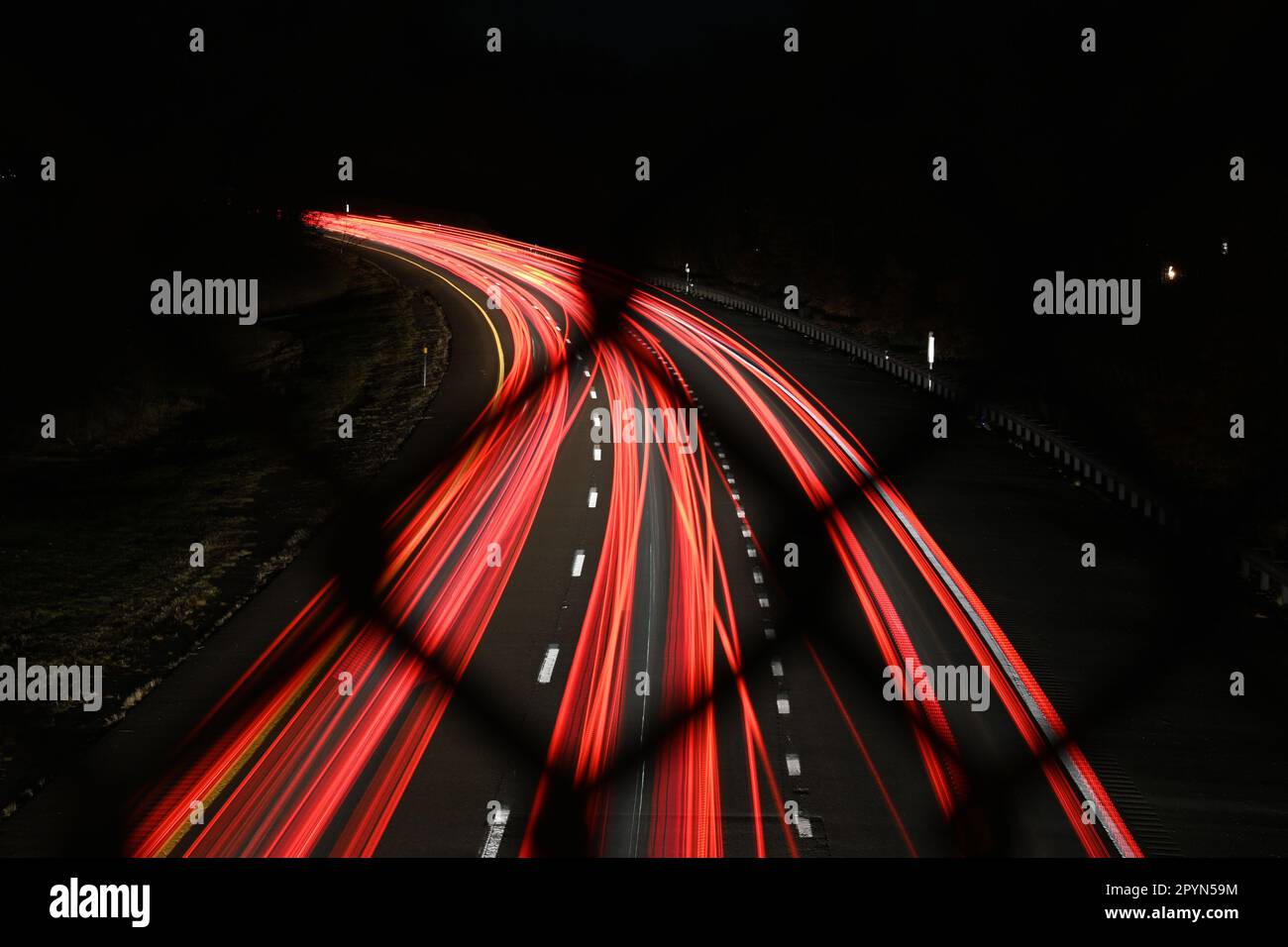 Fast shutter speed shot hi-res stock photography and images - Alamy