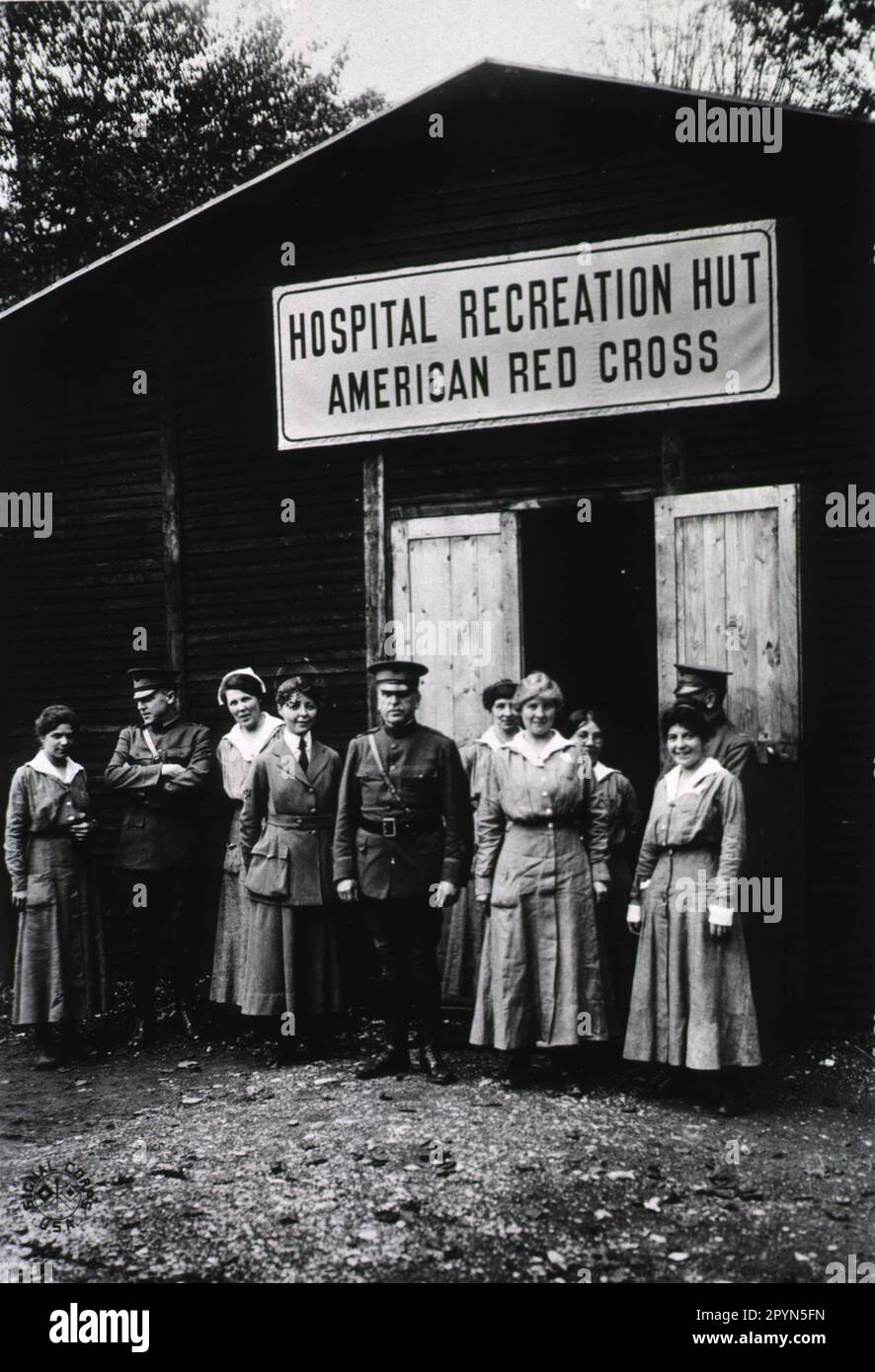 Exterior view- Hospital Recreation Hut Stock Photo - Alamy