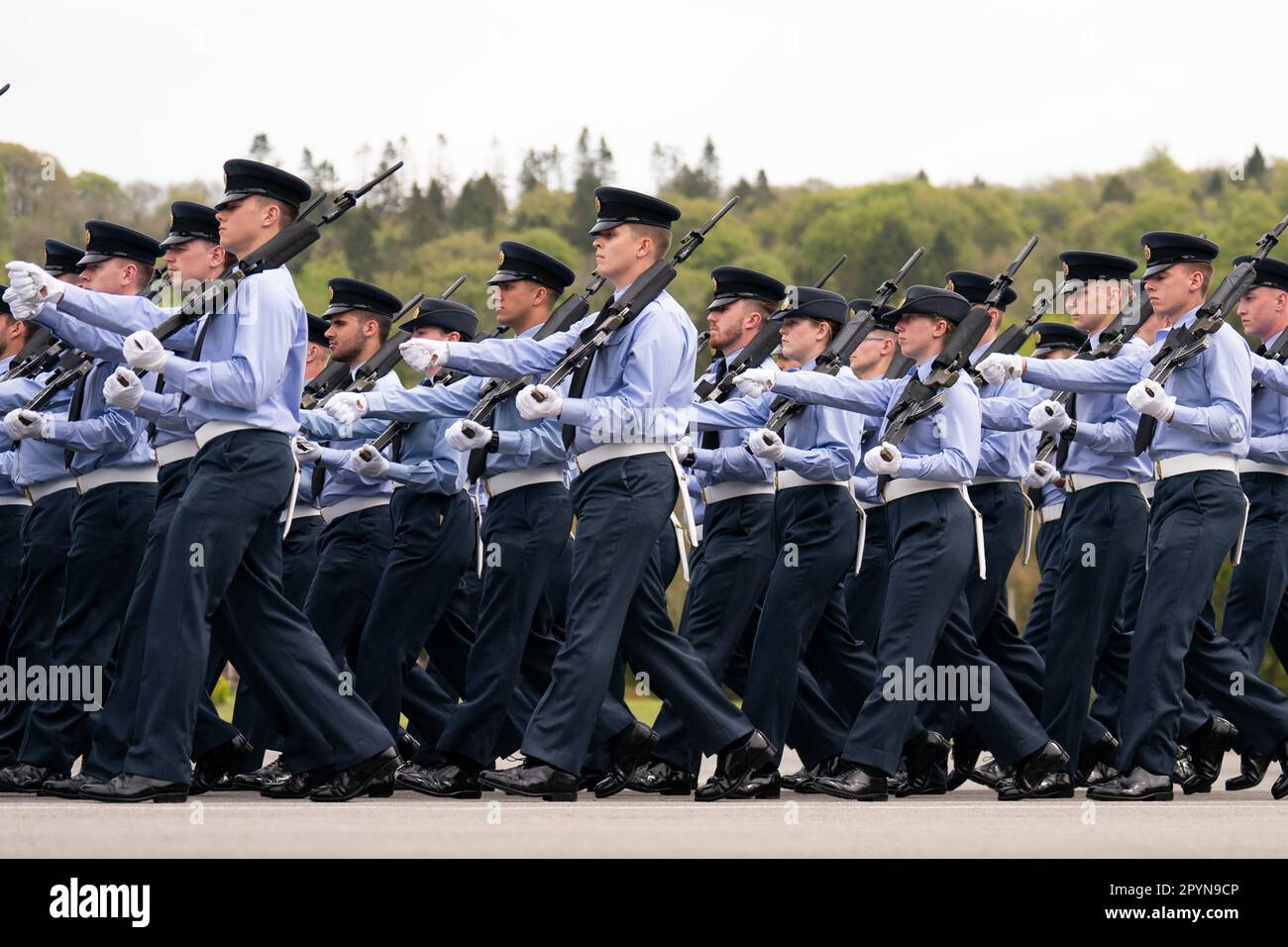 Personnel from the Royal Air Force rehearse for the coronation ...