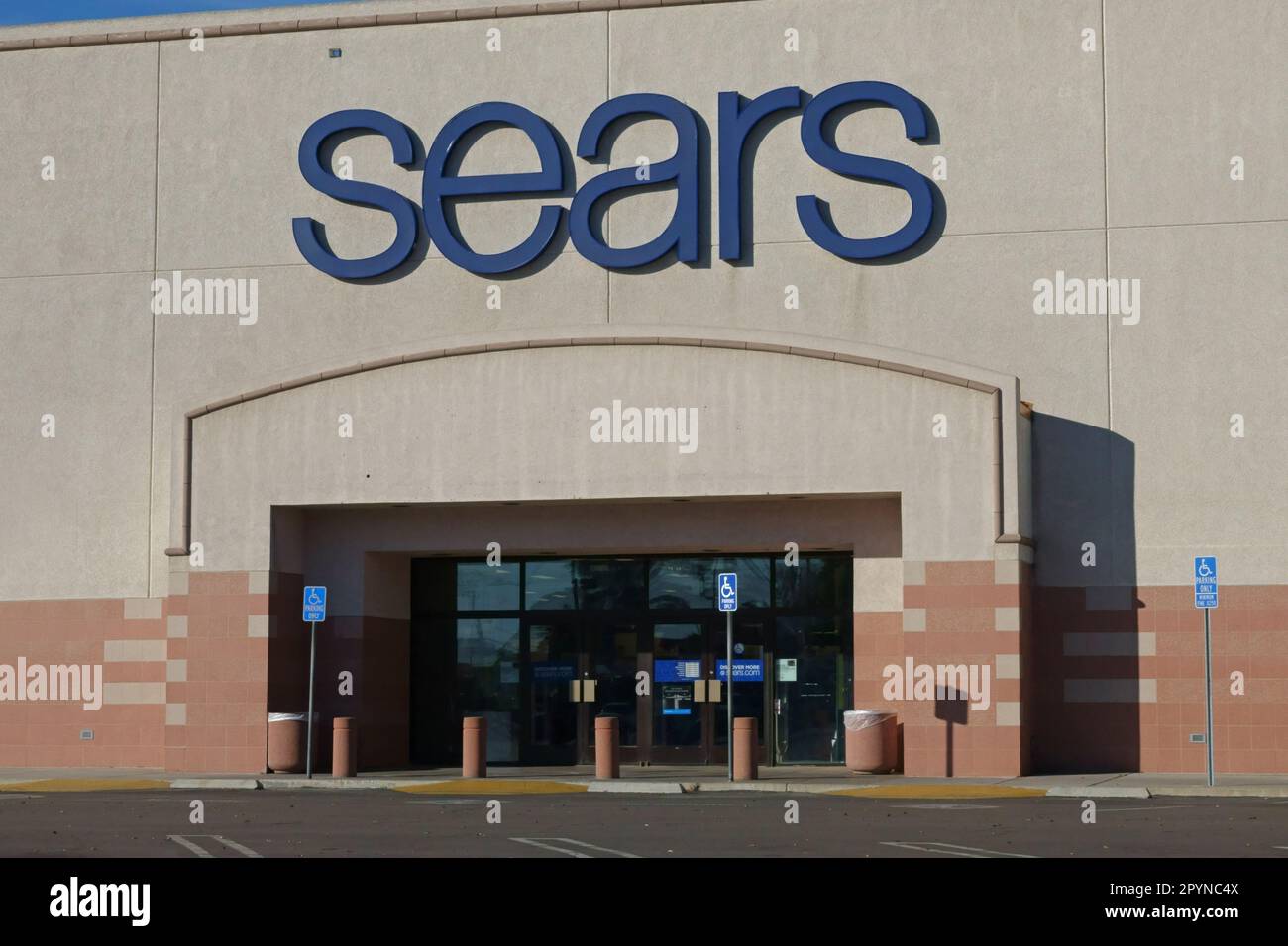 American department store chain hi-res stock photography and images - Alamy