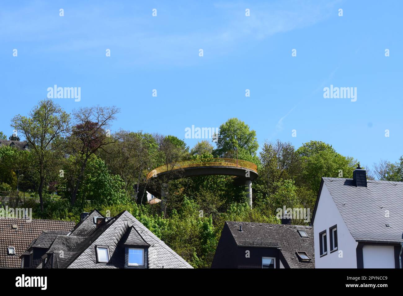 semi circle bridge above the houses Stock Photo - Alamy
