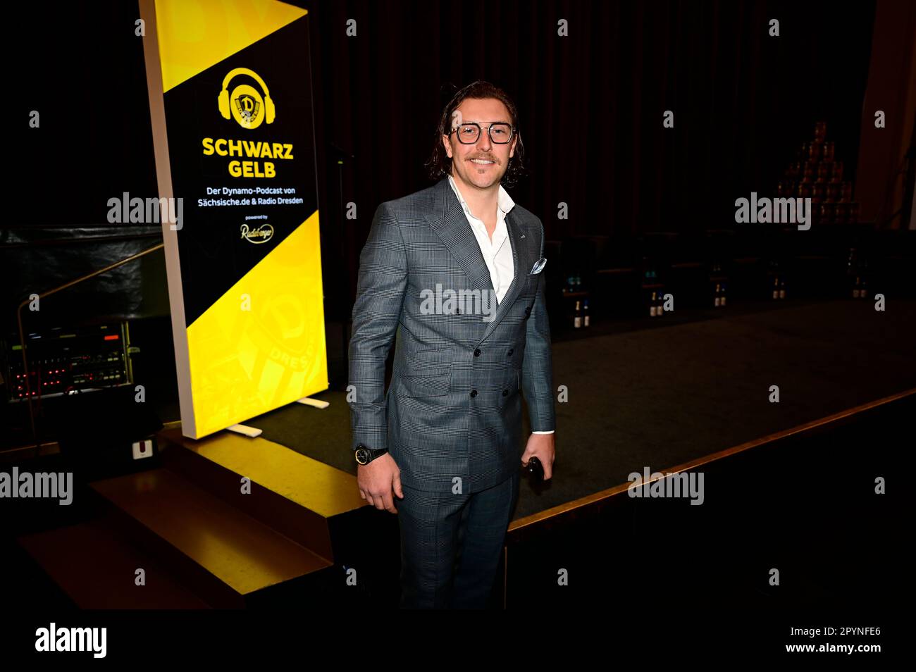 Michael Hefele bei 70 Jahre Dynamo Dresden - Schwarz Gelb Podcast ...