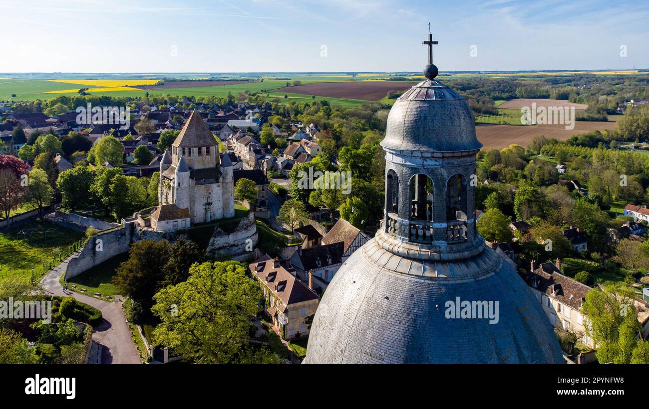 Aerial view of the Saint Quiriace Collegiate Church in Provins, a ...