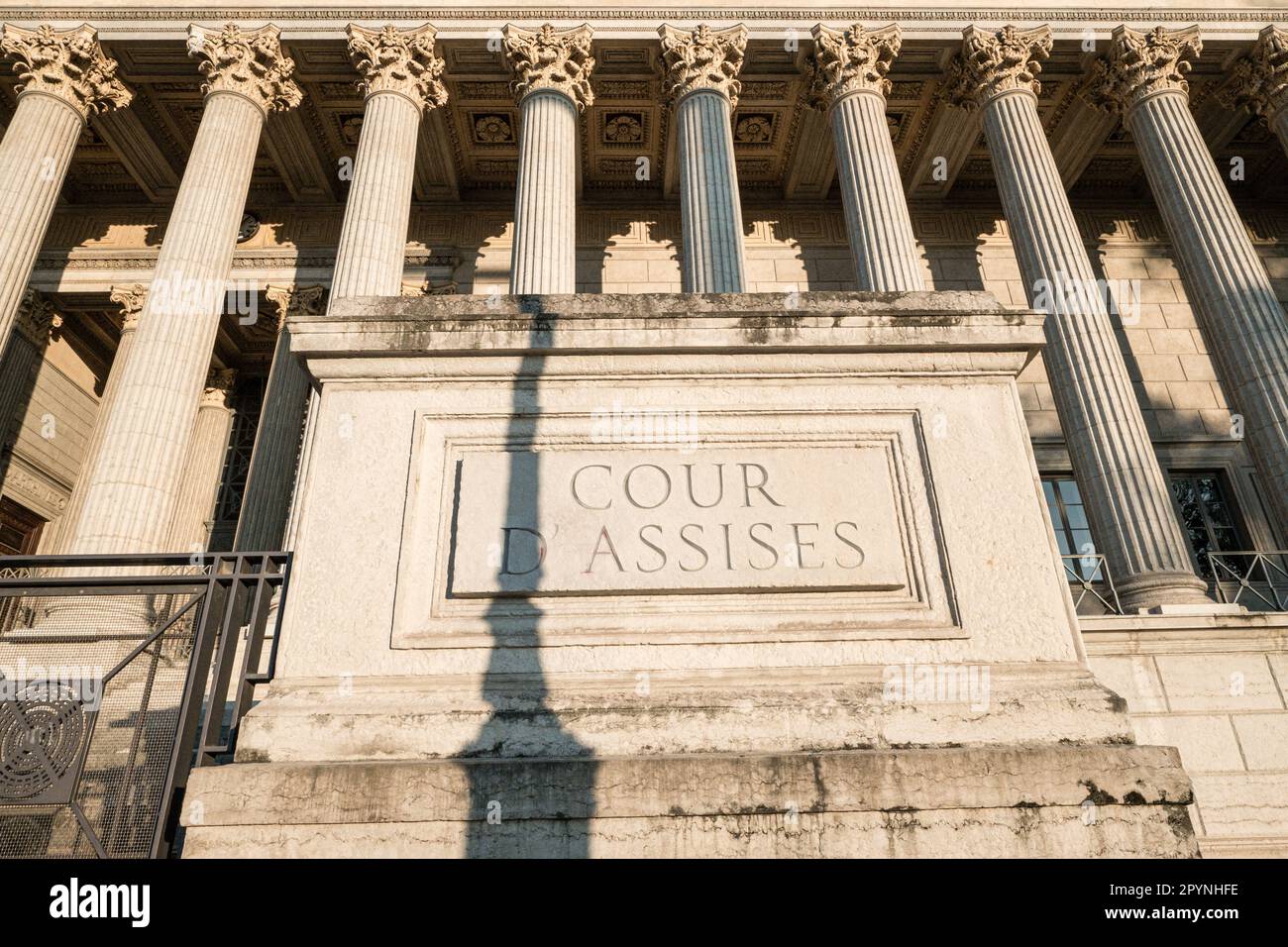 France, Lyon, 2023-05-03. Facade of the courthouse of the 24 columns in ...