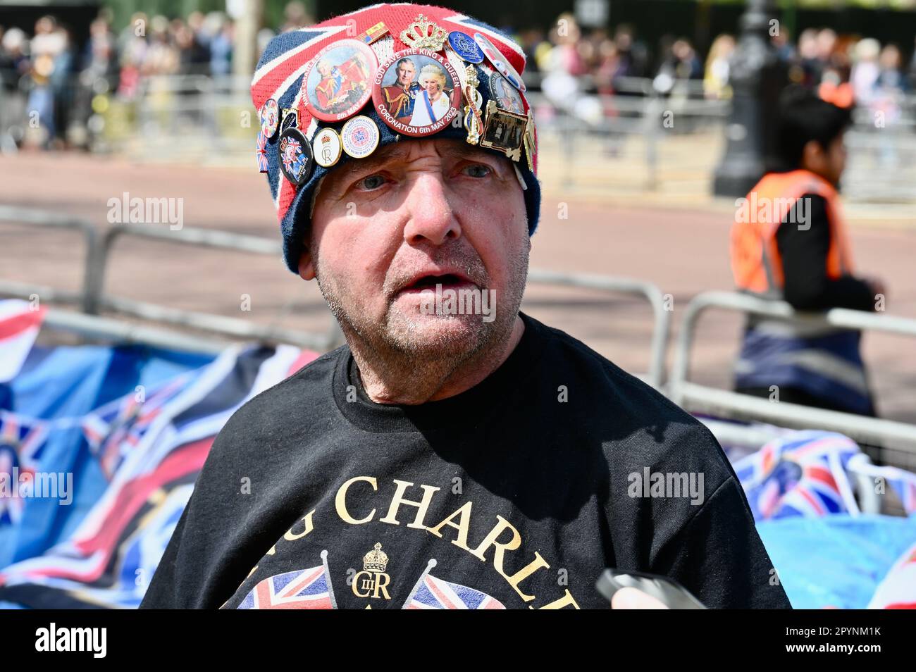 London, UK. John Loughrey. Royal Superfans gather on the Mall as ...