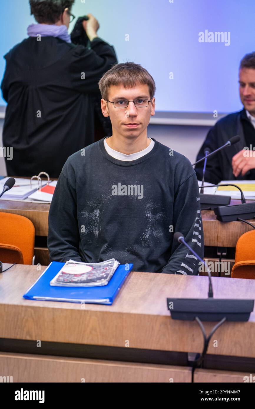 Munich, Germany. 03rd May, 2023. Luca Thomas ( (mit Verteidigerin ...