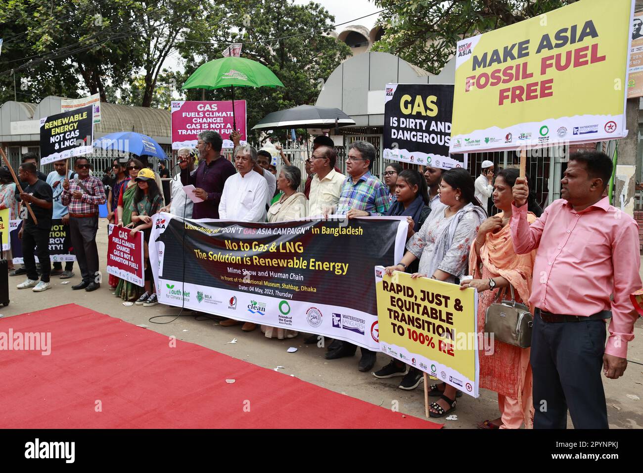 Dhaka, Bangladesh. 4th May, 2023. Members of Don't Gas Asia forms a ...