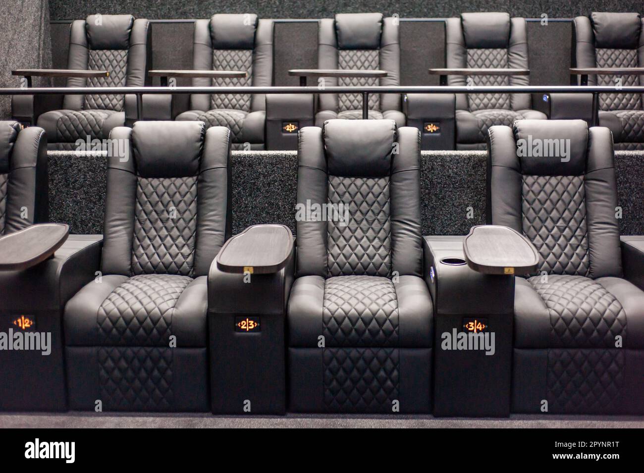 People watching movie and cinema hall hi-res stock photography and ...