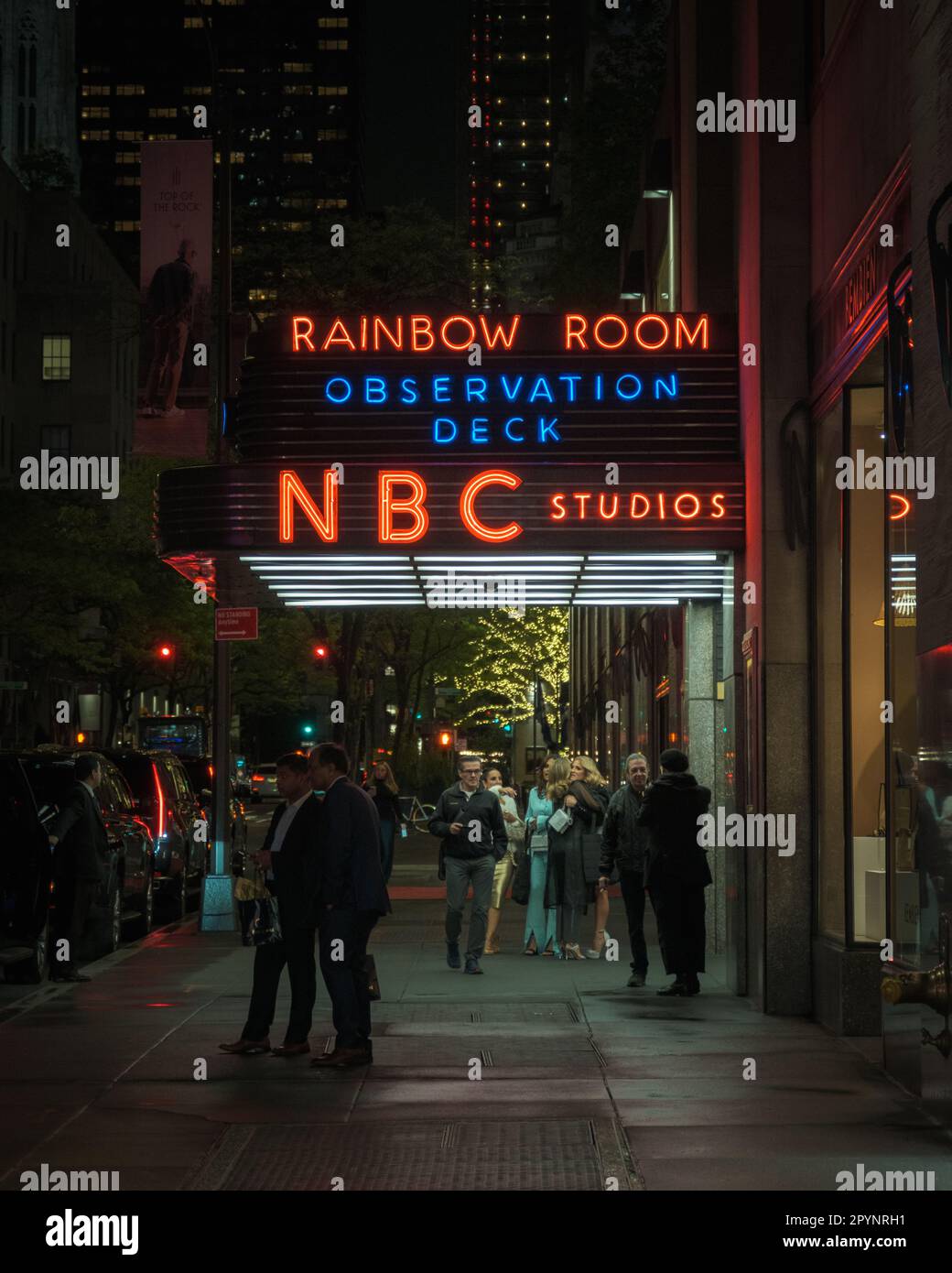 Rainbow Room vintage neon sign at night in Midtown, Manhattan, New York ...