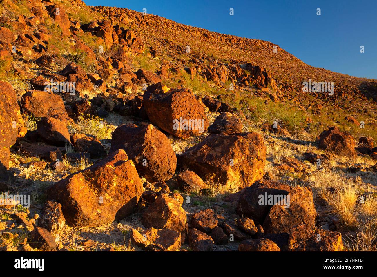 Blind hills hi-res stock photography and images - Alamy