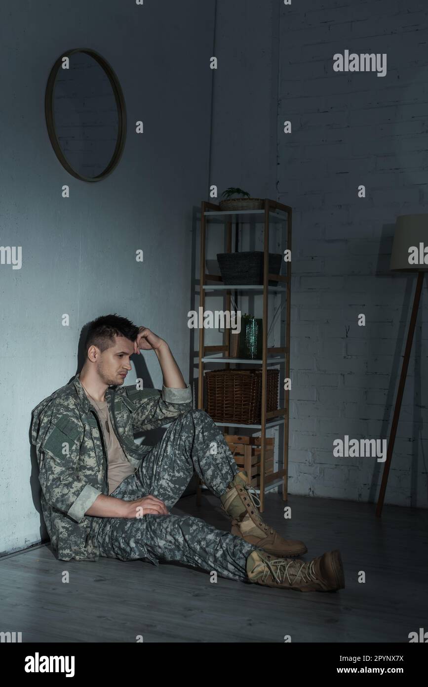 Veteran in uniform hi-res stock photography and images - Alamy
