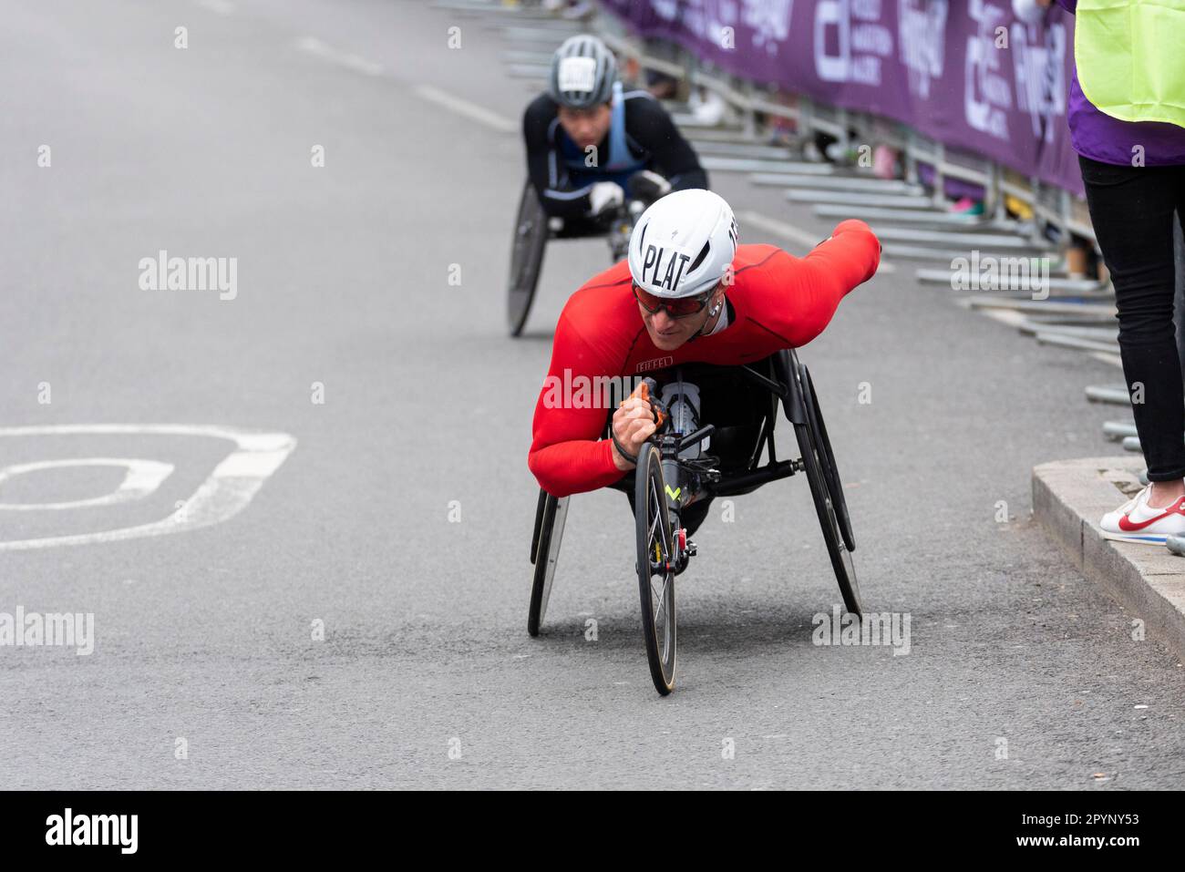 Jetze Plat competing in the TCS London Marathon 2023 passing through ...