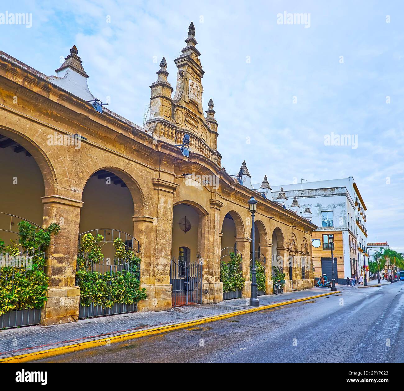 Puerto de lonja de pescado hi-res stock photography and images - Alamy
