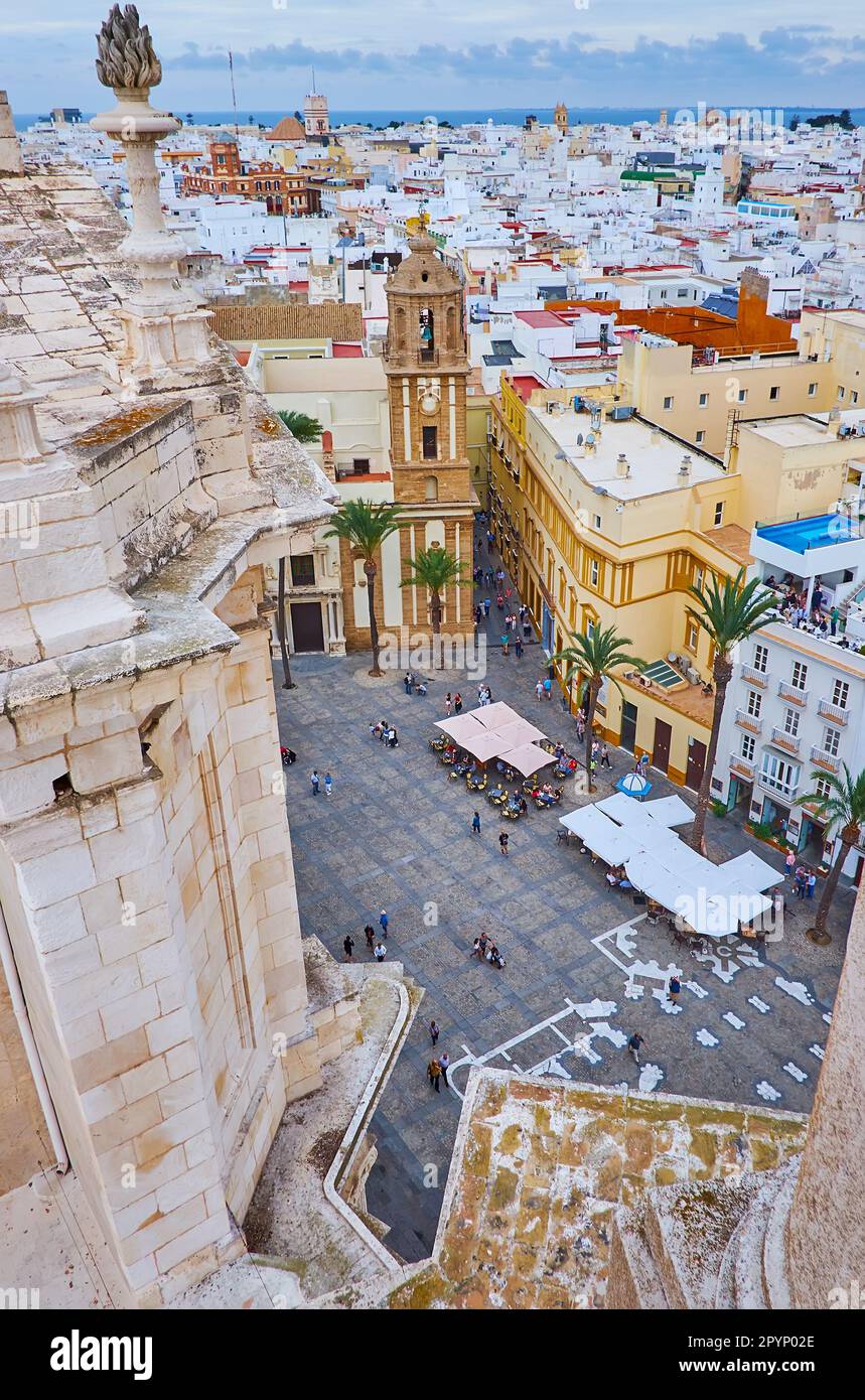 The bell tower of Santiago Apostol Church and Cathedral Square from ...