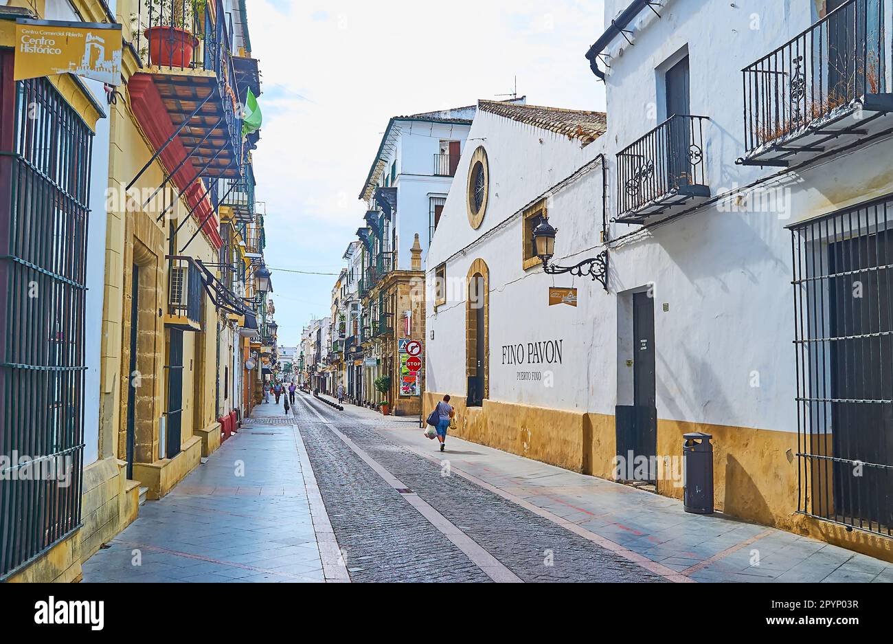 Fino pavon hi-res stock photography and images - Alamy