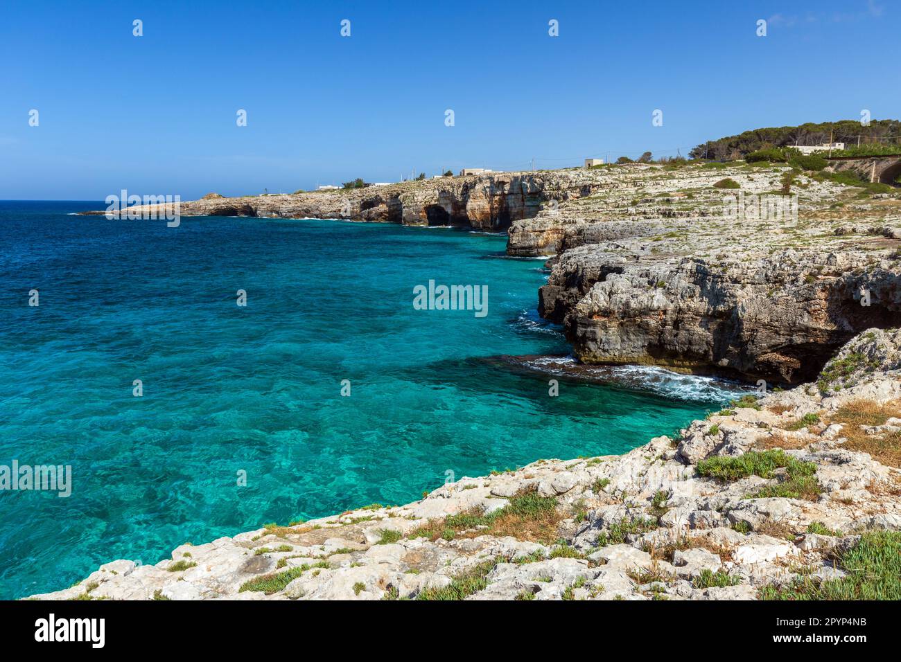 La costa di Santa Maria di Leuca nel Salento in Puglia Stock Photo - Alamy