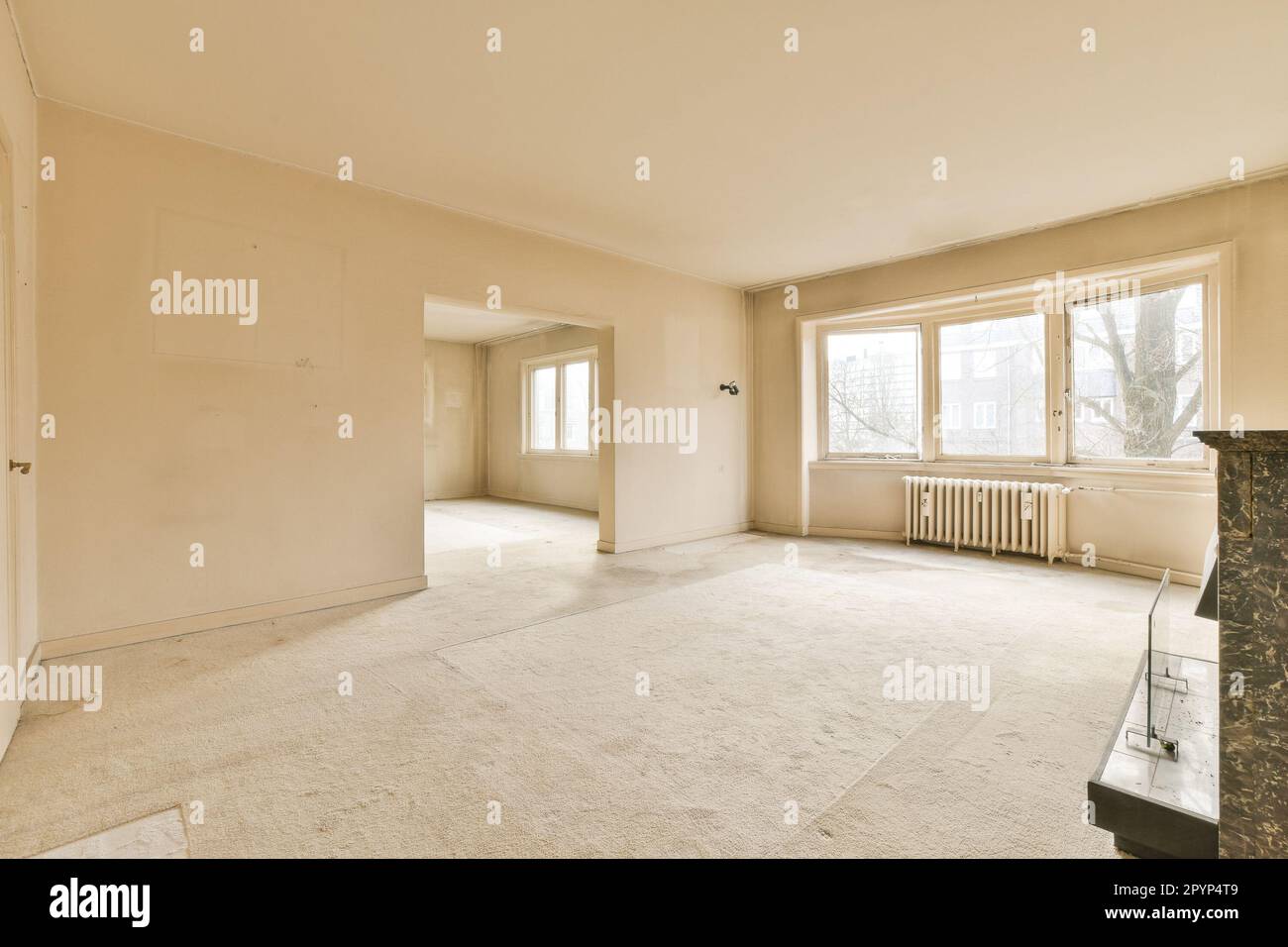 an empty living room with no one person in the room, and it's not ...