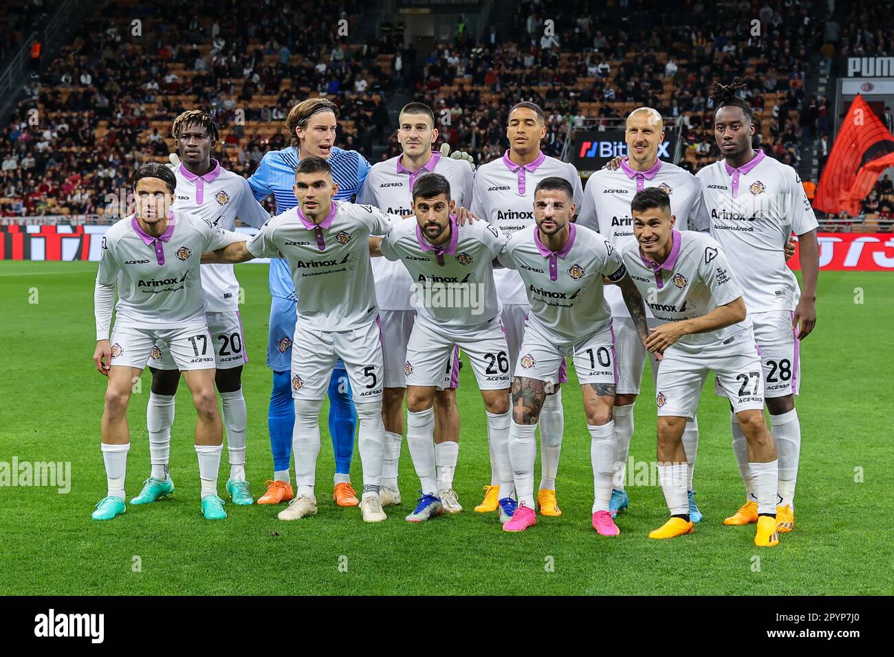 Milan, Italy. 03rd May, 2023. US Cremonese players line up during Serie ...