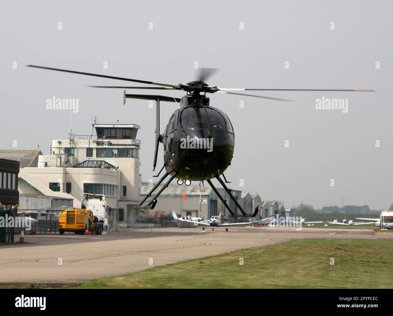 Md helicopters 369e hi-res stock photography and images - Alamy