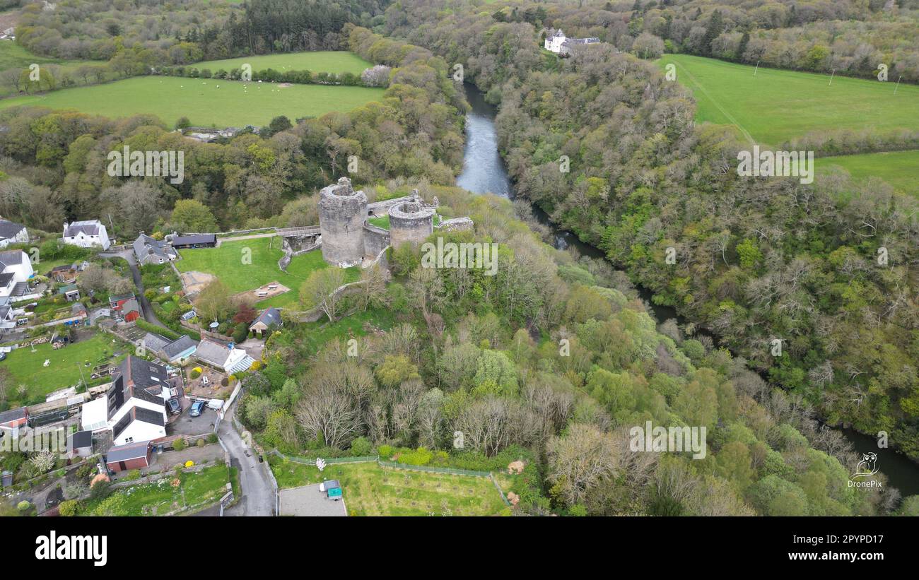 A bird's eye view of the historic Cilgerran Castle, located in Wales ...