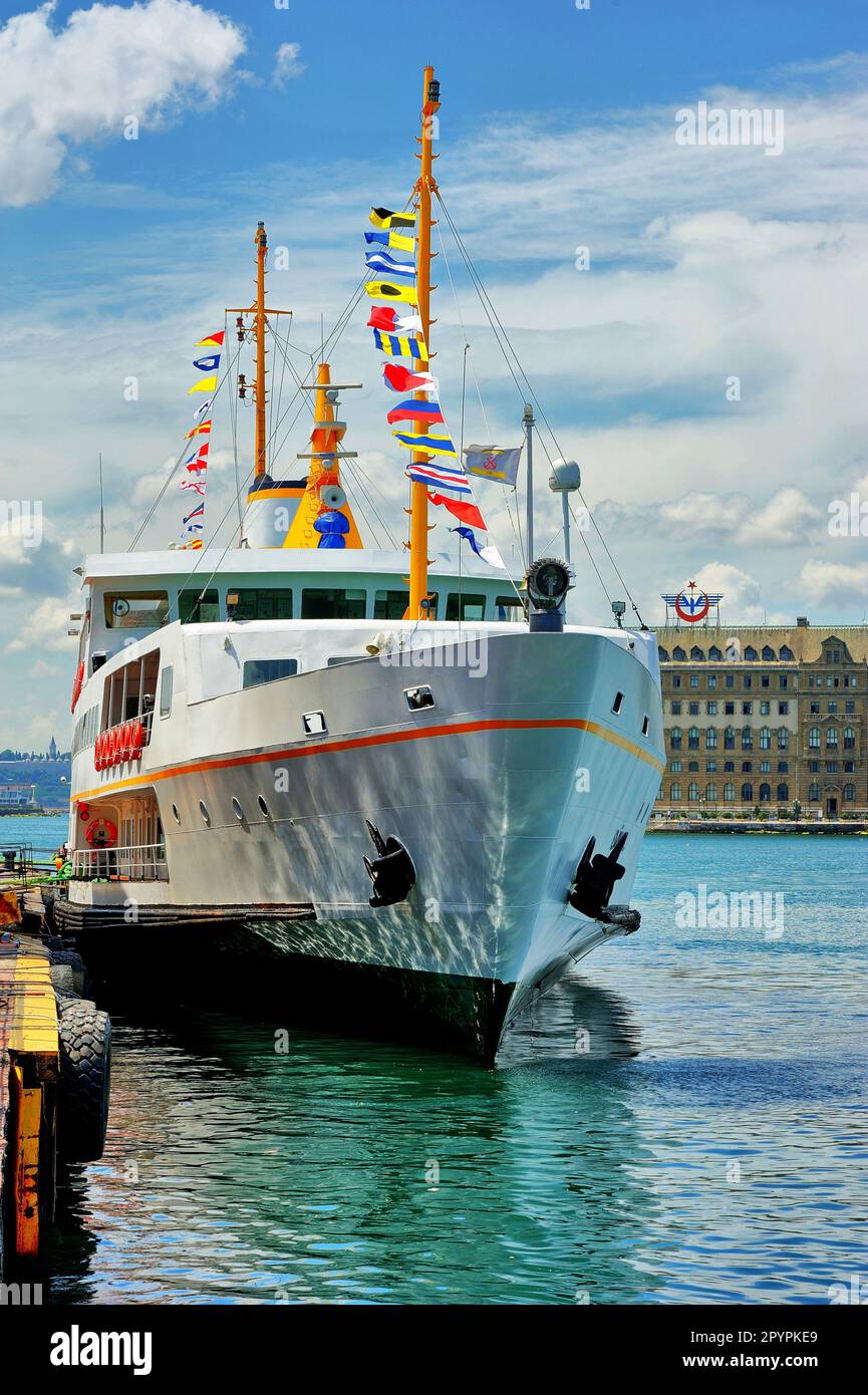 the classic ferry of istanbul on kadikoy port. Turkey Stock Photo - Alamy