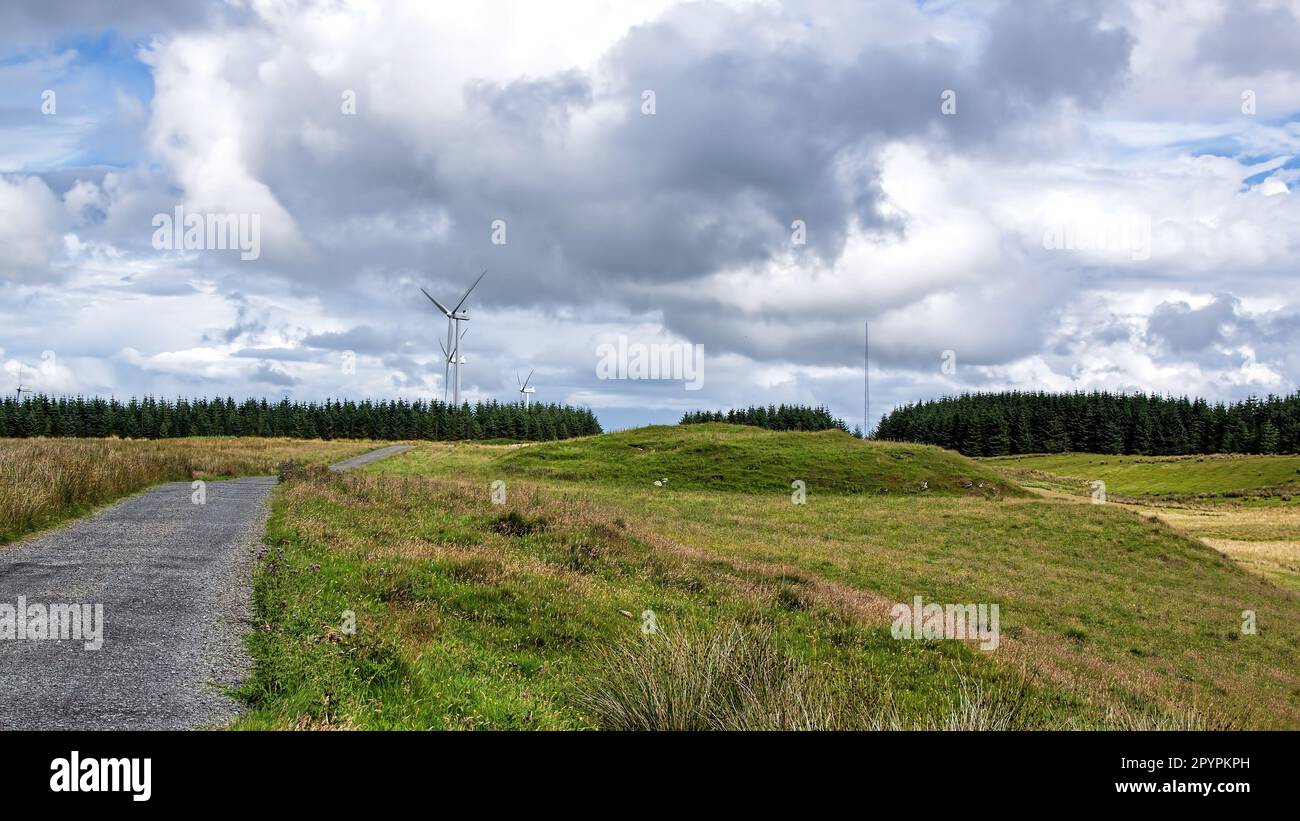 Lower Camster broch and Camster windfarm Stock Photo - Alamy