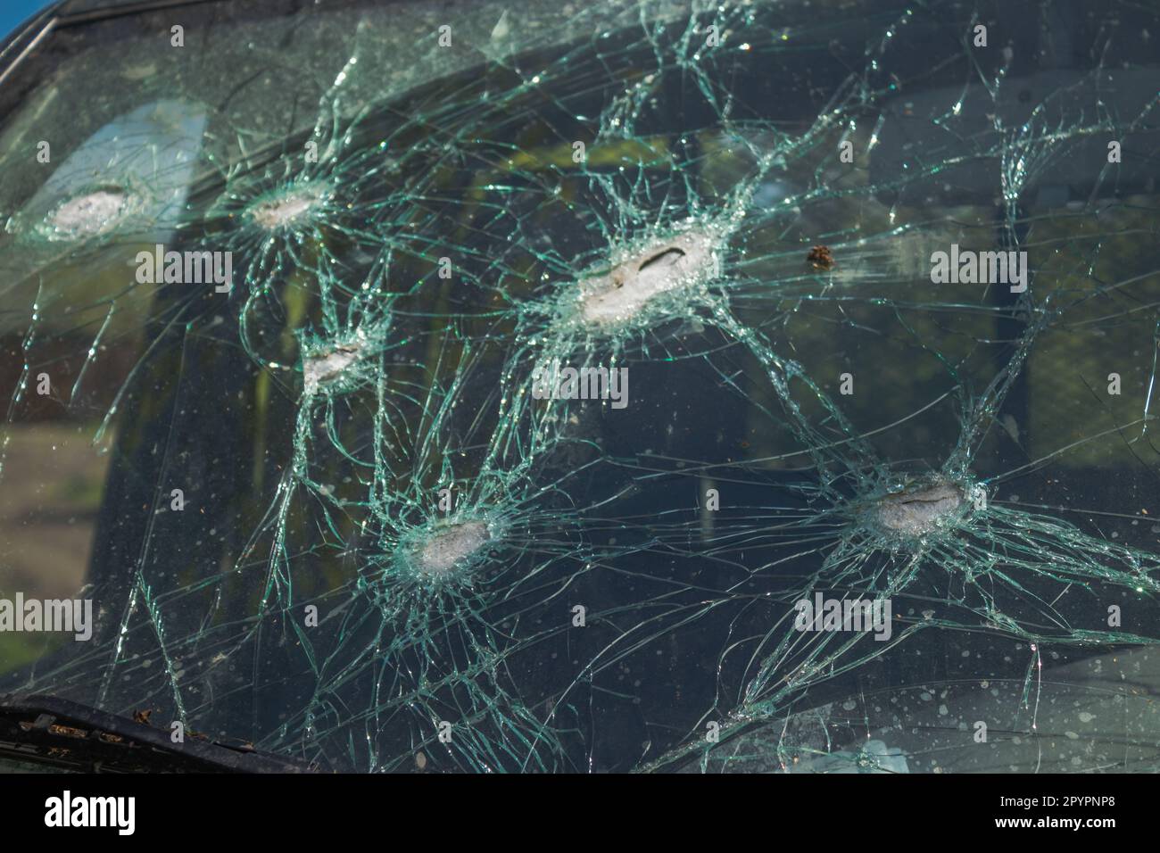 Evacuation of a Ukrainian combat vehicle damaged by shrapnel from the ...