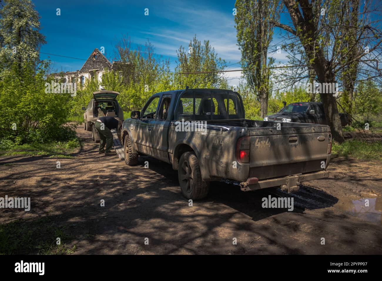 Evacuation of a Ukrainian combat vehicle damaged by shrapnel from the ...
