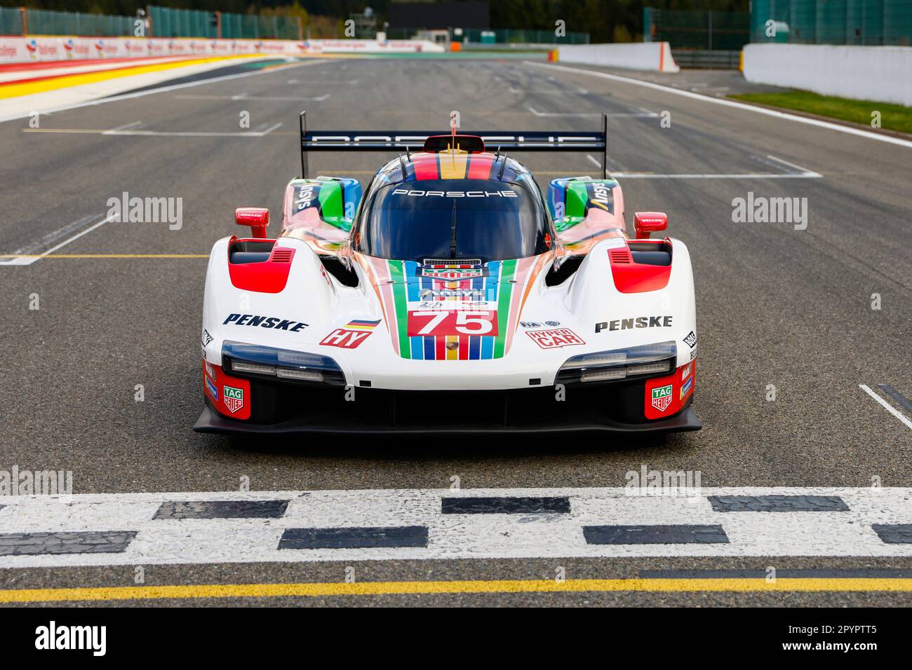 Porsche 963, Porsche Penske Motorsport, presentation of special design Le Mans 2023, reveal ...