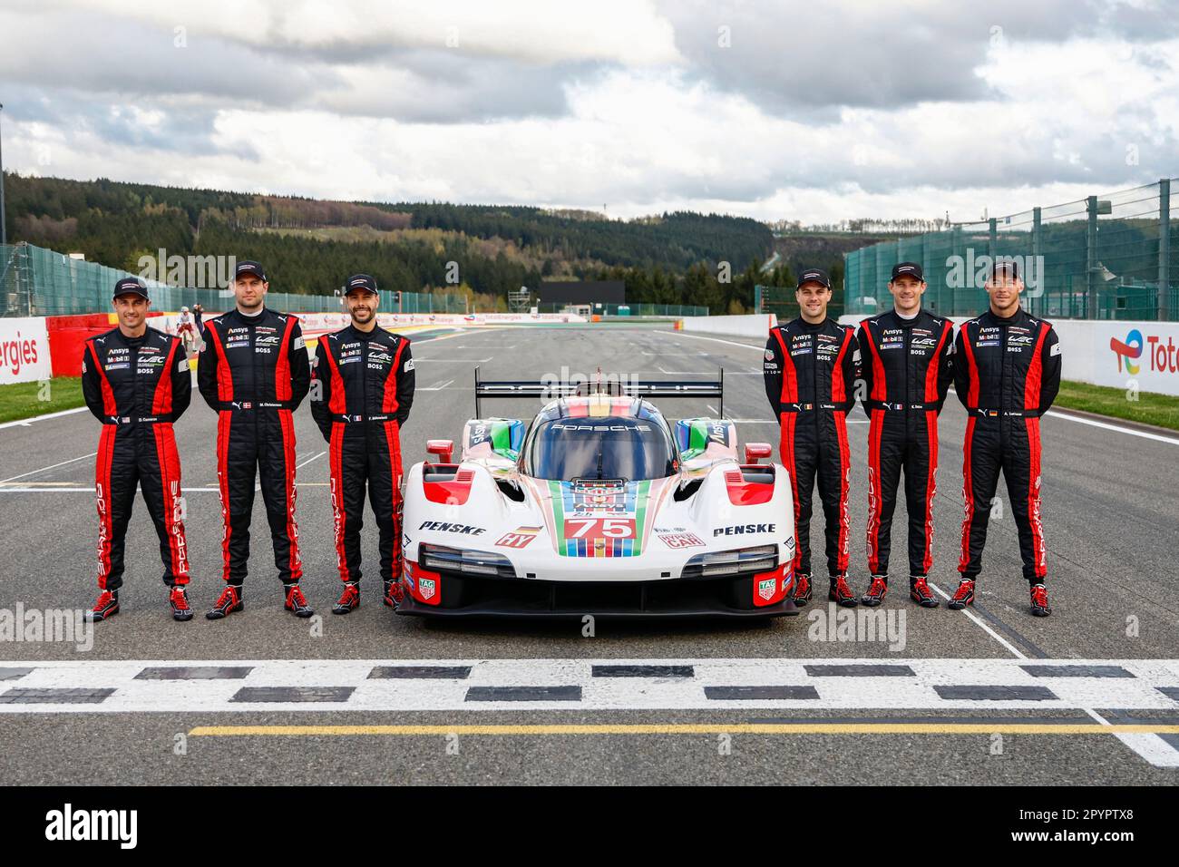 Porsche 963, Porsche Penske Motorsport, presentation of special design Le Mans 2023, Dane ...