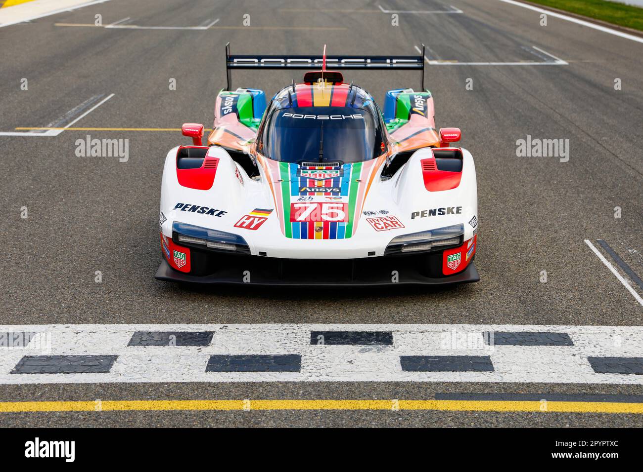 Porsche 963, Porsche Penske Motorsport, presentation of special design Le Mans 2023, reveal ...