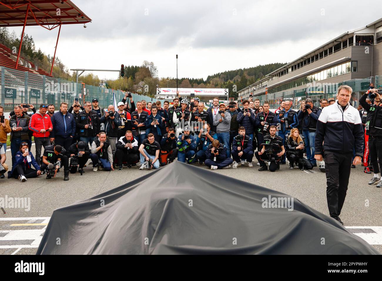 Porsche 963, Porsche Penske Motorsport, presentation of special design Le Mans 2023, reveal ...