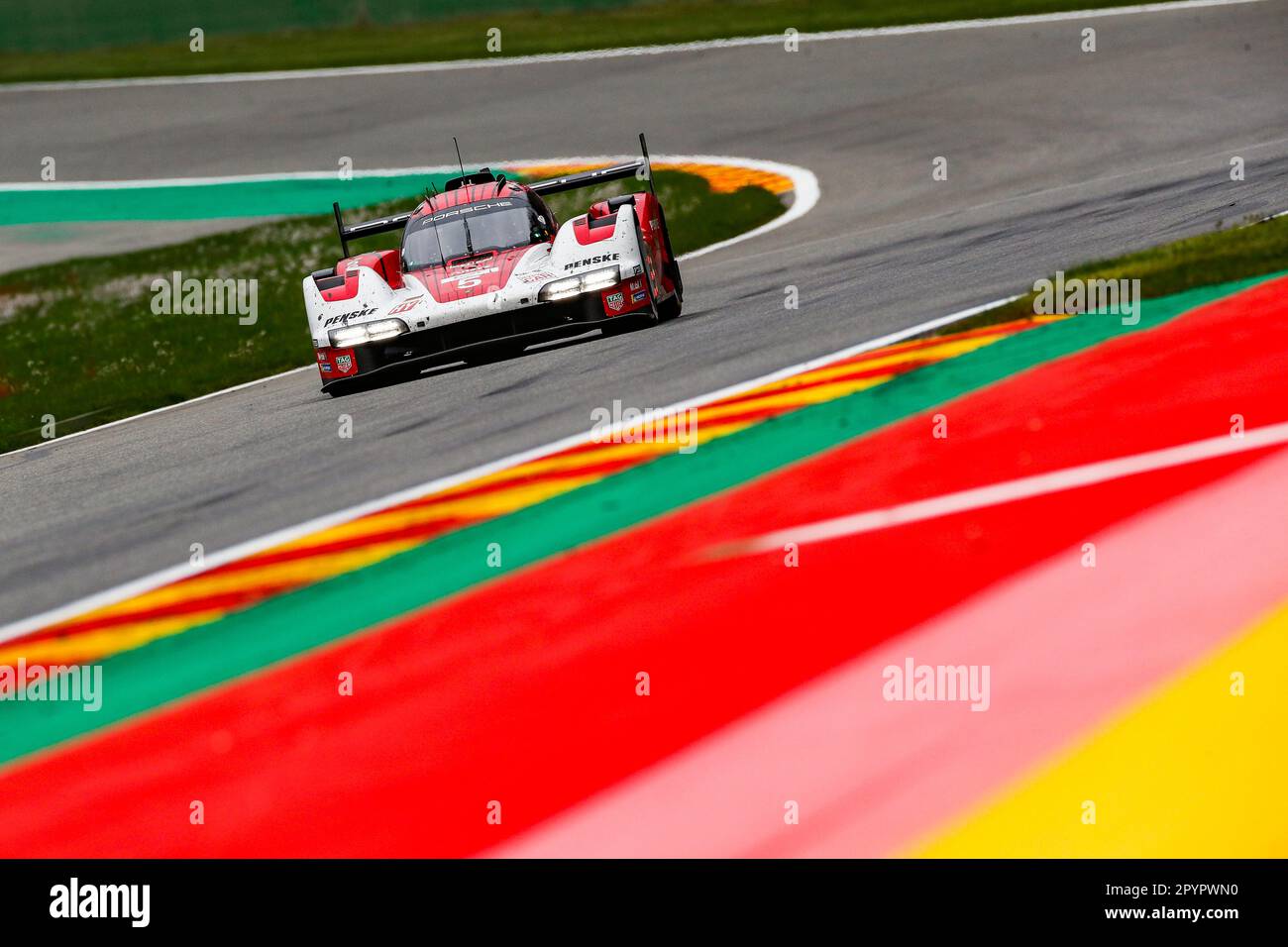 Porsche 963, Porsche Penske Motorsport (#5), Dane Cameron (USA ...