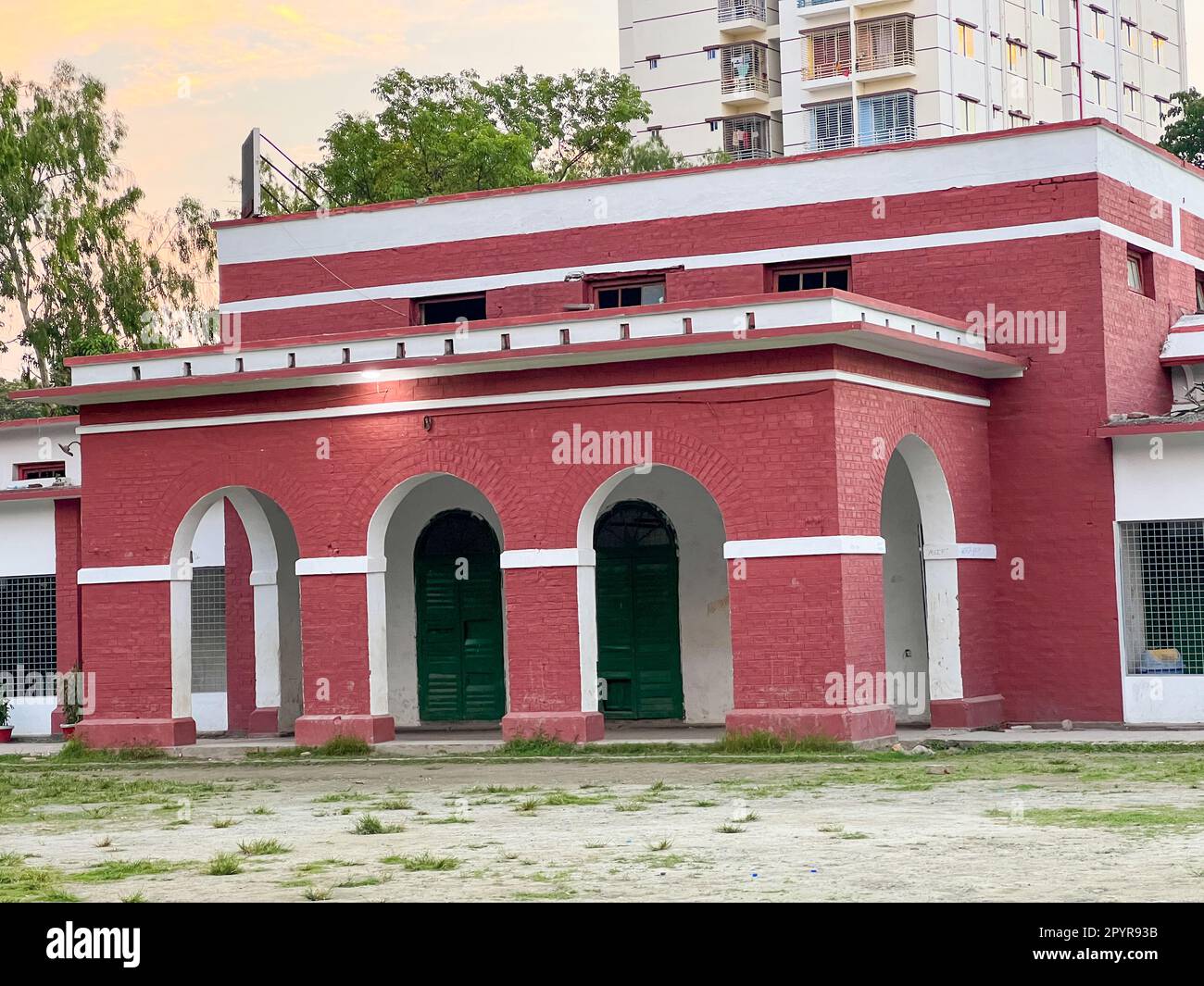 Bangladesh school building hi-res stock photography and images - Alamy