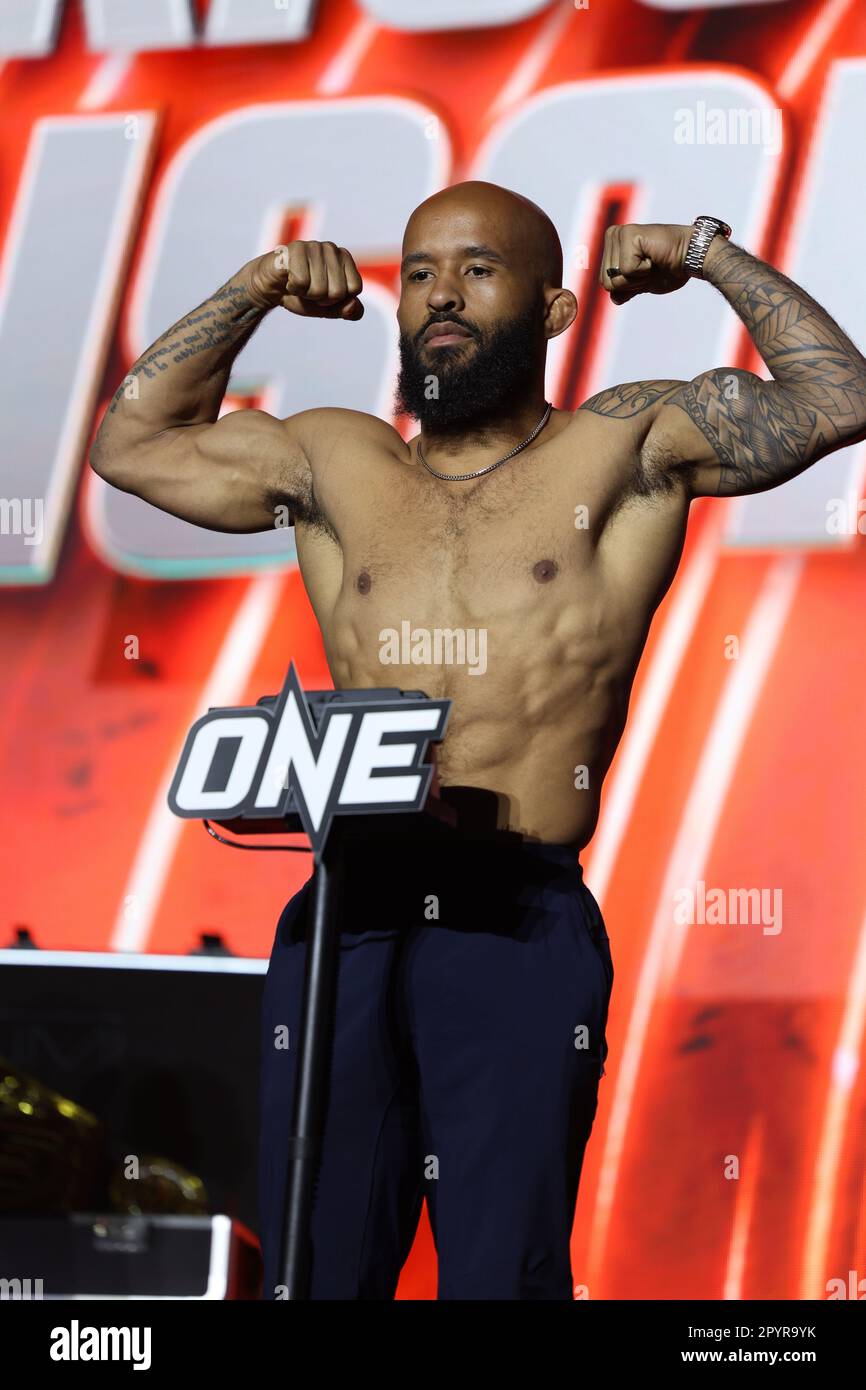 DENVER, COLORADO - MAY 4: Demetrious Johnson weighs in at the ONE ...