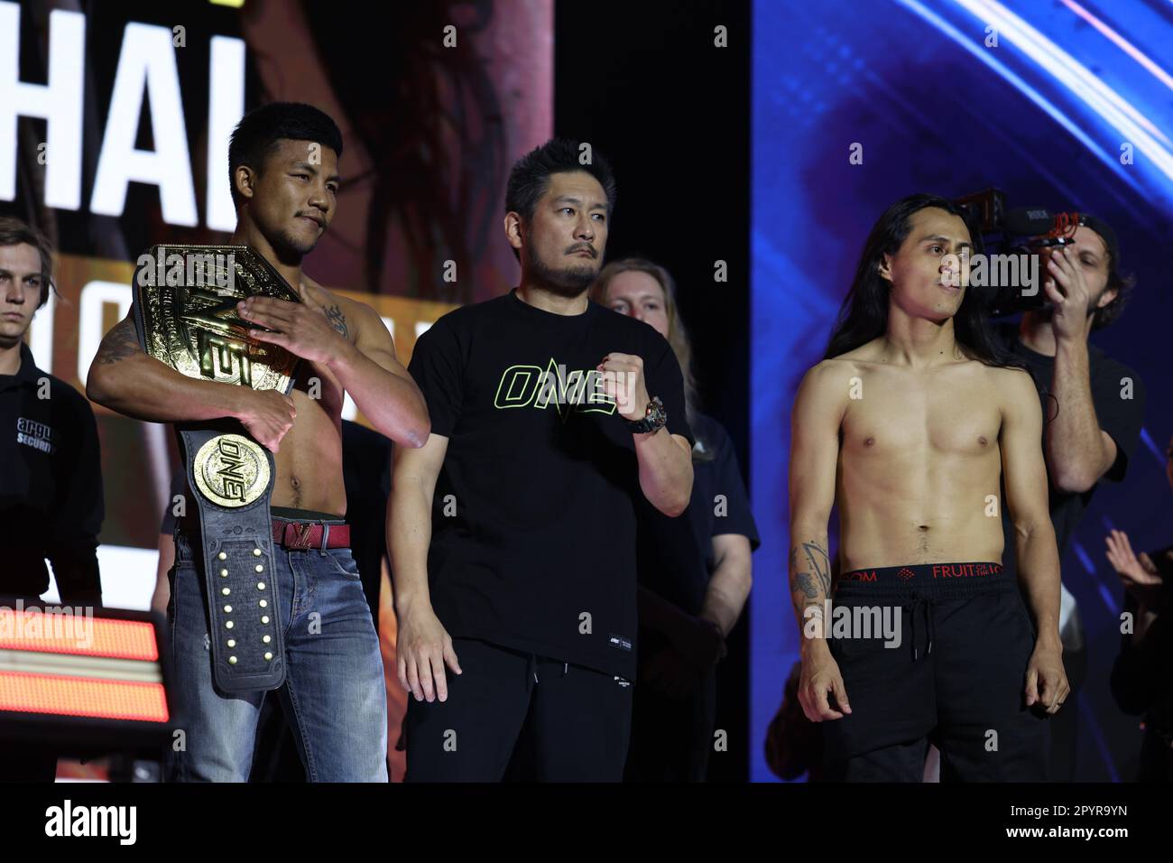 DENVER, COLORADO - MAY 4: (L-R) Rodtang Jitmuangnon faces off against ...