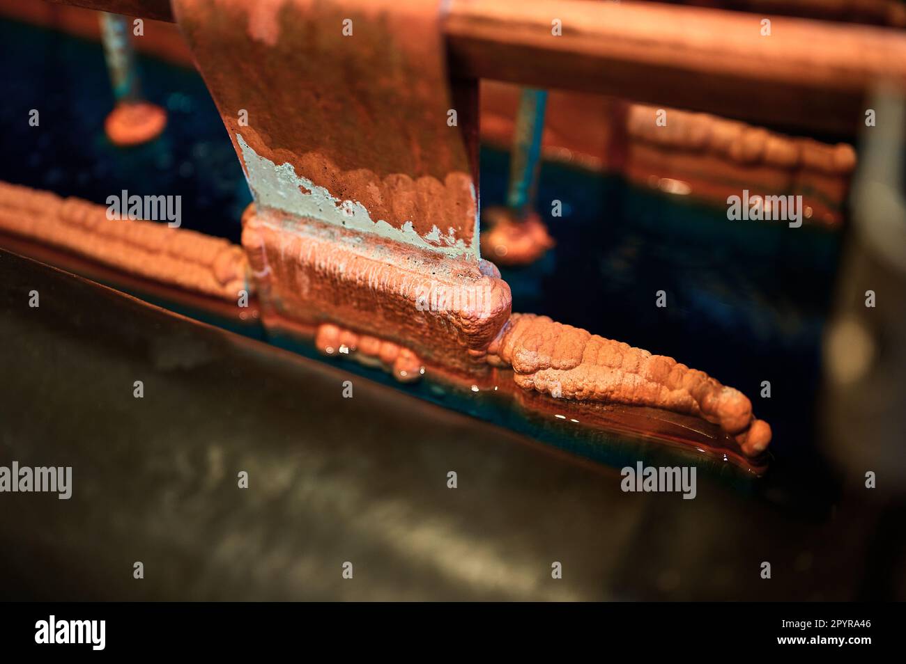 Copper oxide sulfuric acid hi-res stock photography and images - Alamy