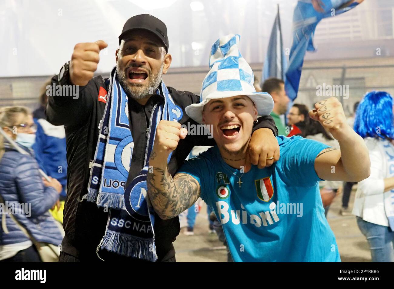 Napoli, Italy. 04th May, 2023. Napoli fans celebrate the victory of the ...