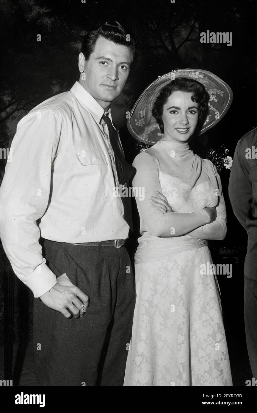 Rock Hudson, Elizabeth Taylor, on the set of "Giant" (1955) Warner Bros ...