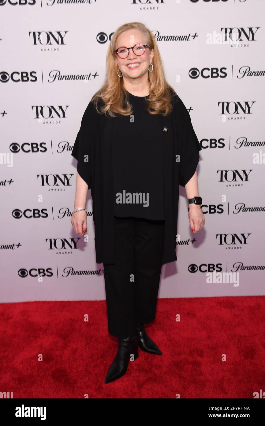 New York, USA. 04th May, 2023. Susan Stroman walking the red carpet at ...