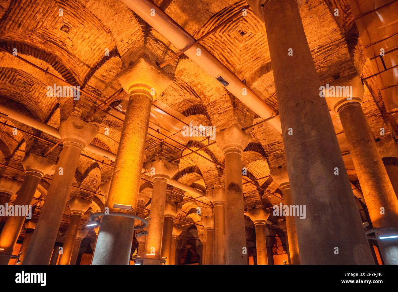 Beautiful Cistern In Istanbul Cistern Underground Water Reservoir Build In 6th Century
